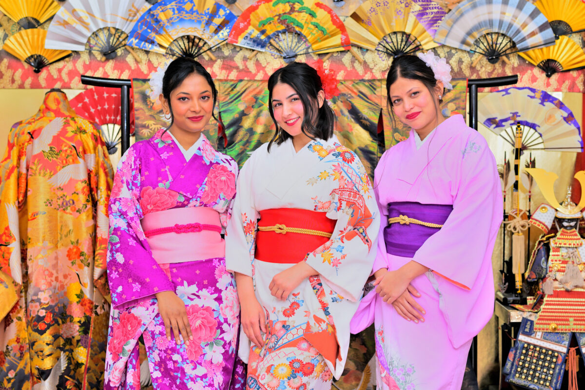 Kimono experience in Narita Japan. | Kimono Studio HANABI