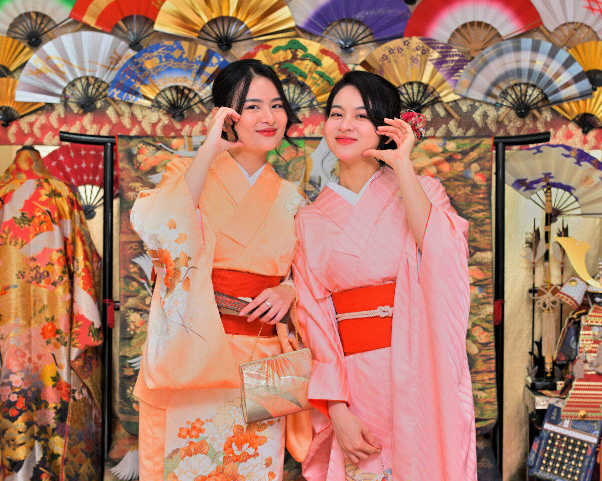 Kimono experience in Narita Japan. | Kimono Studio HANABI